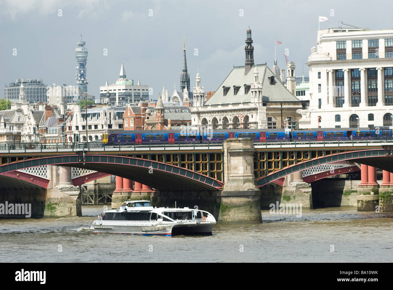 Train in First Capital Connect livery crossing blackfriars railway ...