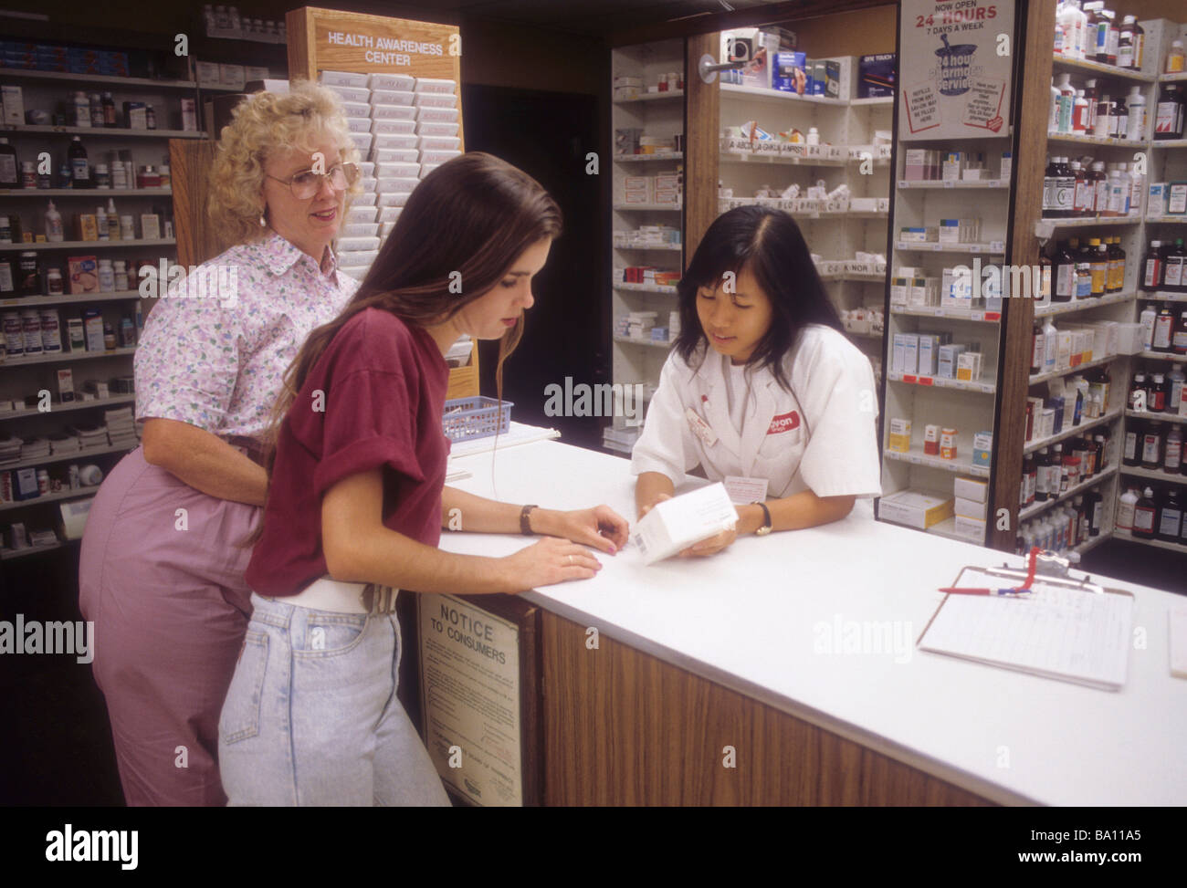 Drugist hi-res stock photography and images - Alamy