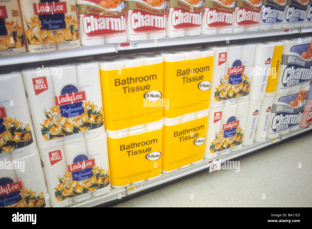 Cereal breakfast display store merchandise market grocery sell sale ...