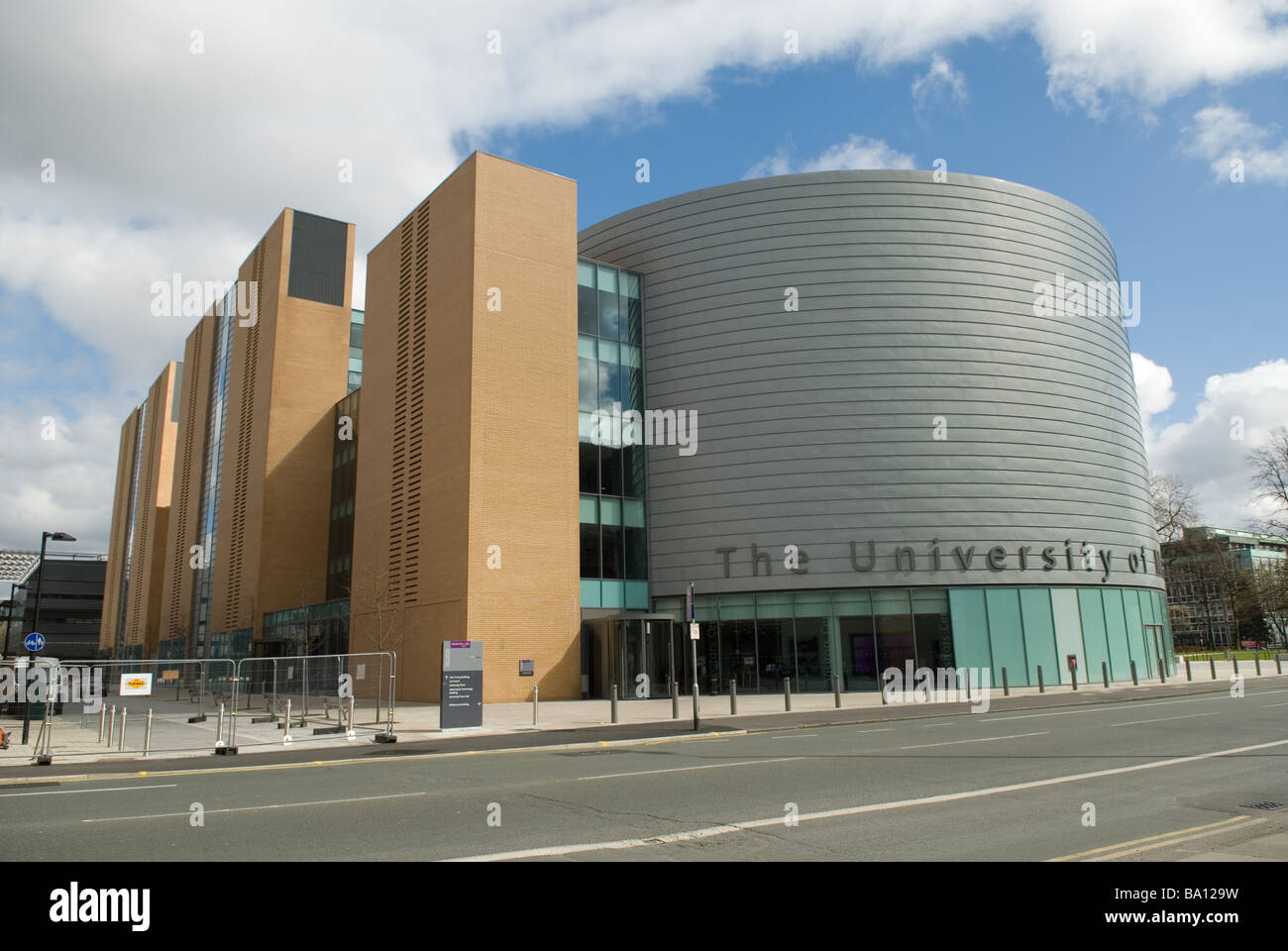 Manchester University building Manchester UK Stock Photo - Alamy