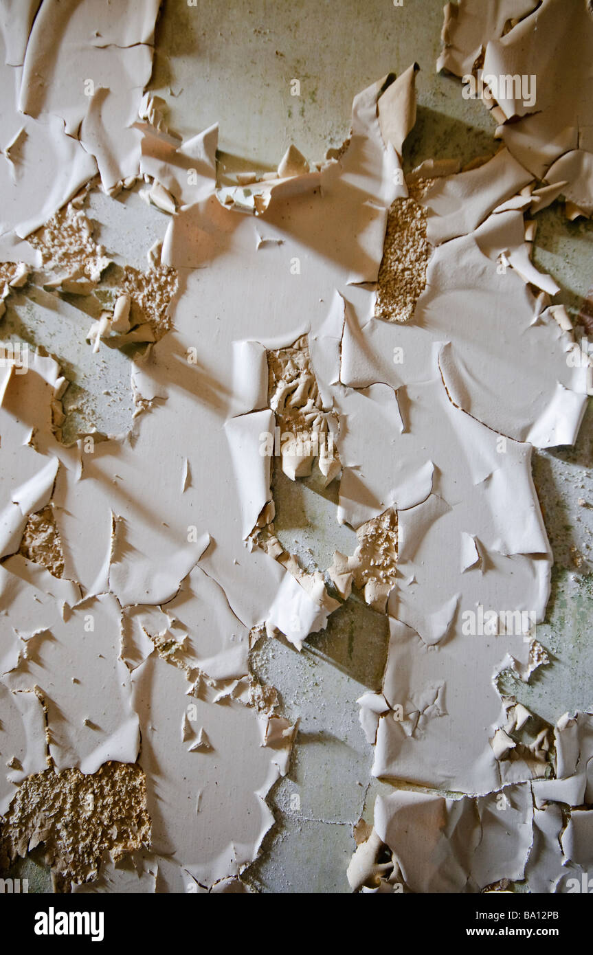 White paint falling off hi-res stock photography and images - Alamy