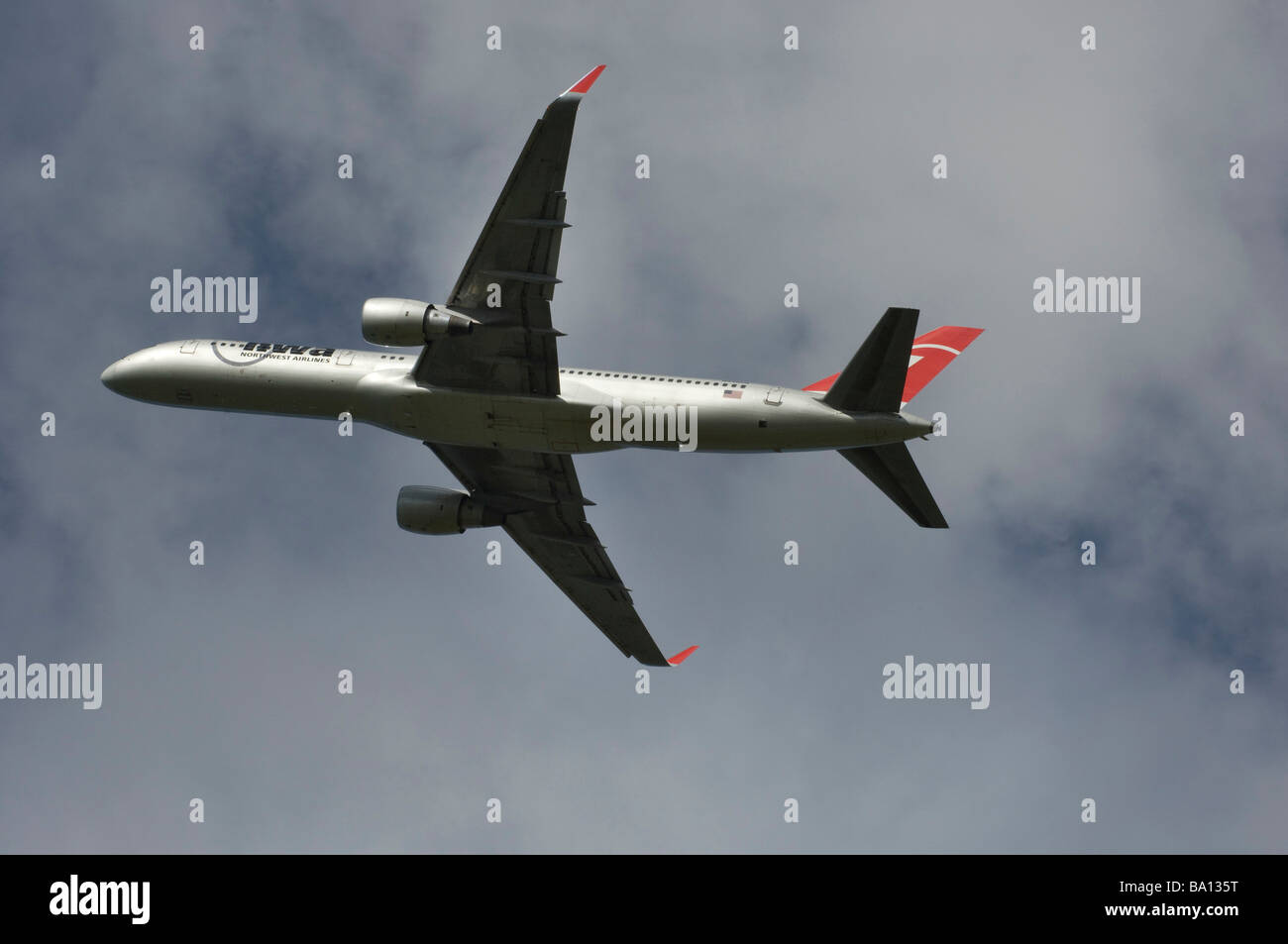 A North West Airlines Boeing 757 Jet Airplane takes off from Gatwick ...