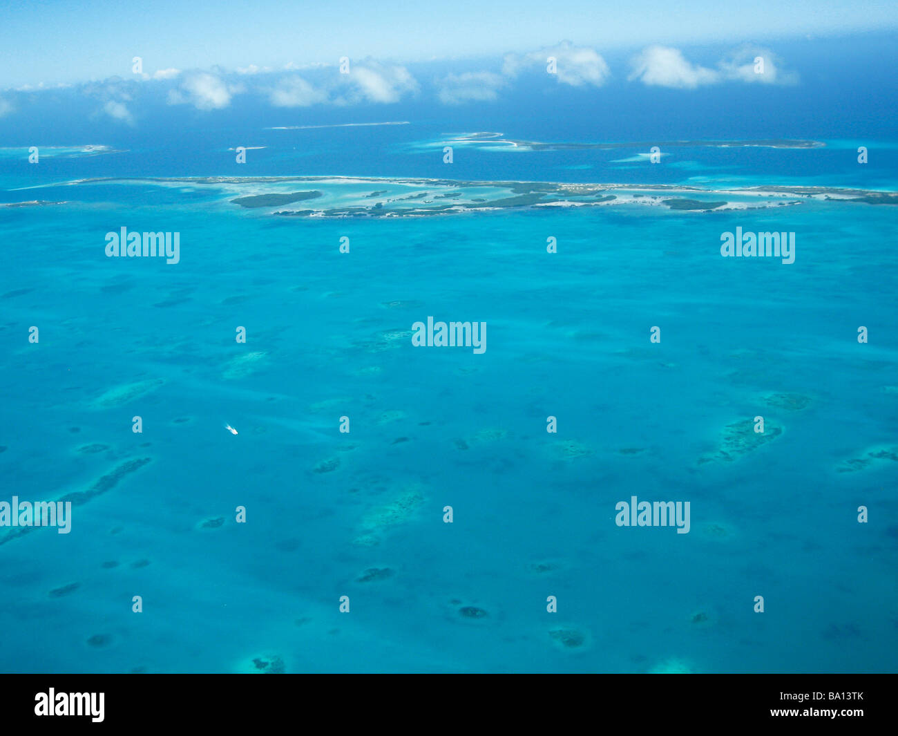 Los roques archipelago national park hi-res stock photography and ...