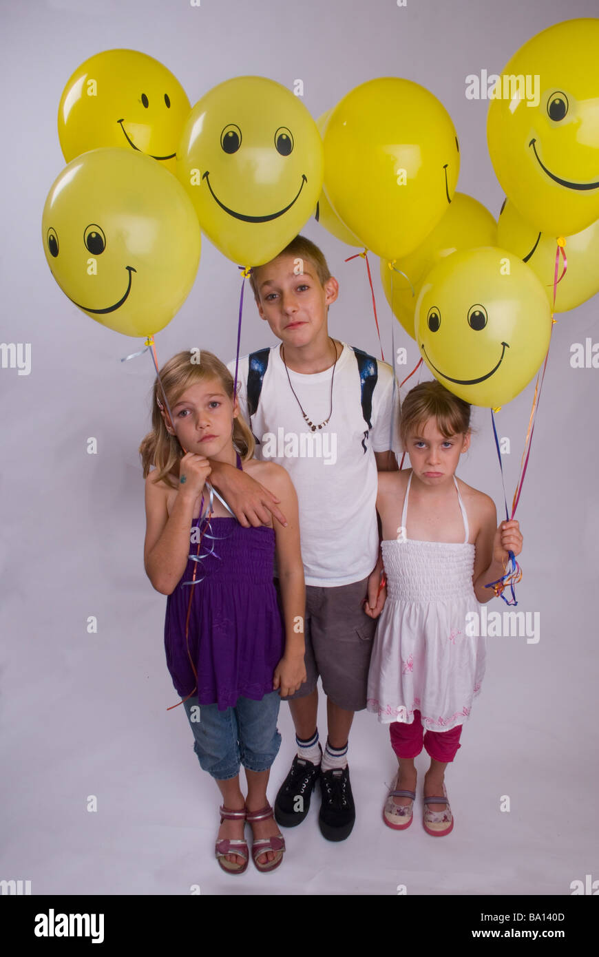 Older sister and brother younger sad hi-res stock photography and images - Alamy