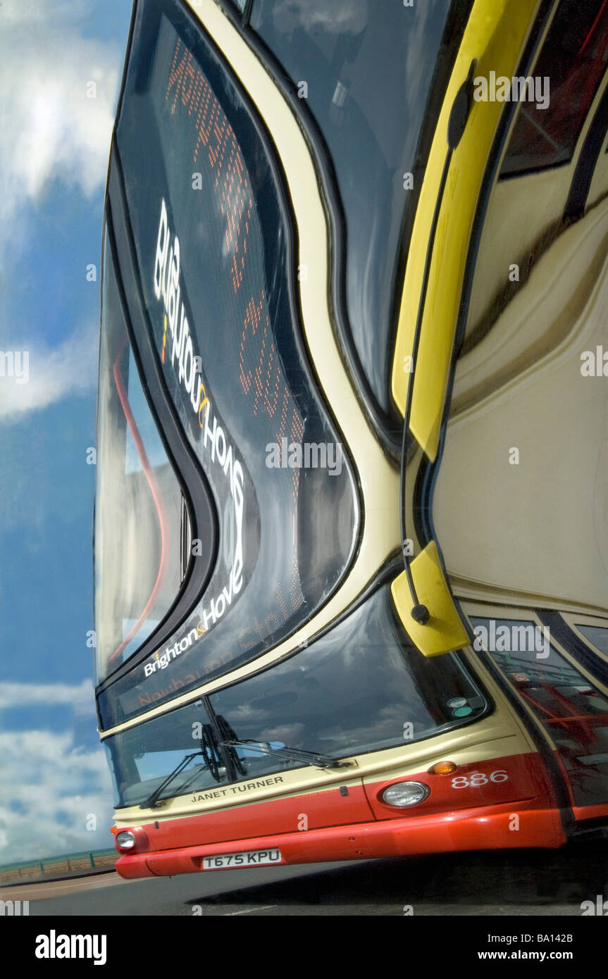 Bendy bus double decker bus hi-res stock photography and images - Alamy