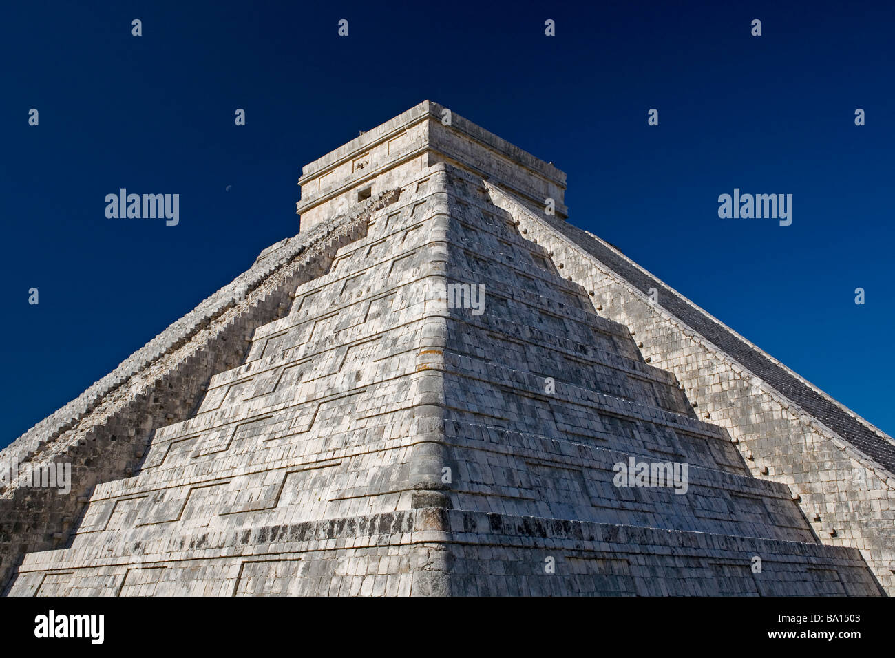 Chichen Itza Archeological Sites Main Pyramid Known As El Castillo Or ...