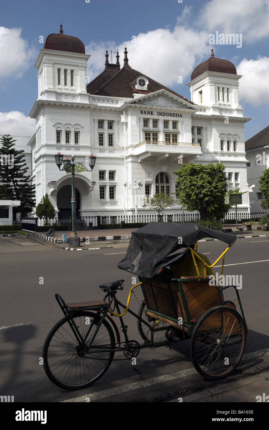 Dutch colonial indonesia building hi-res stock photography and images ...