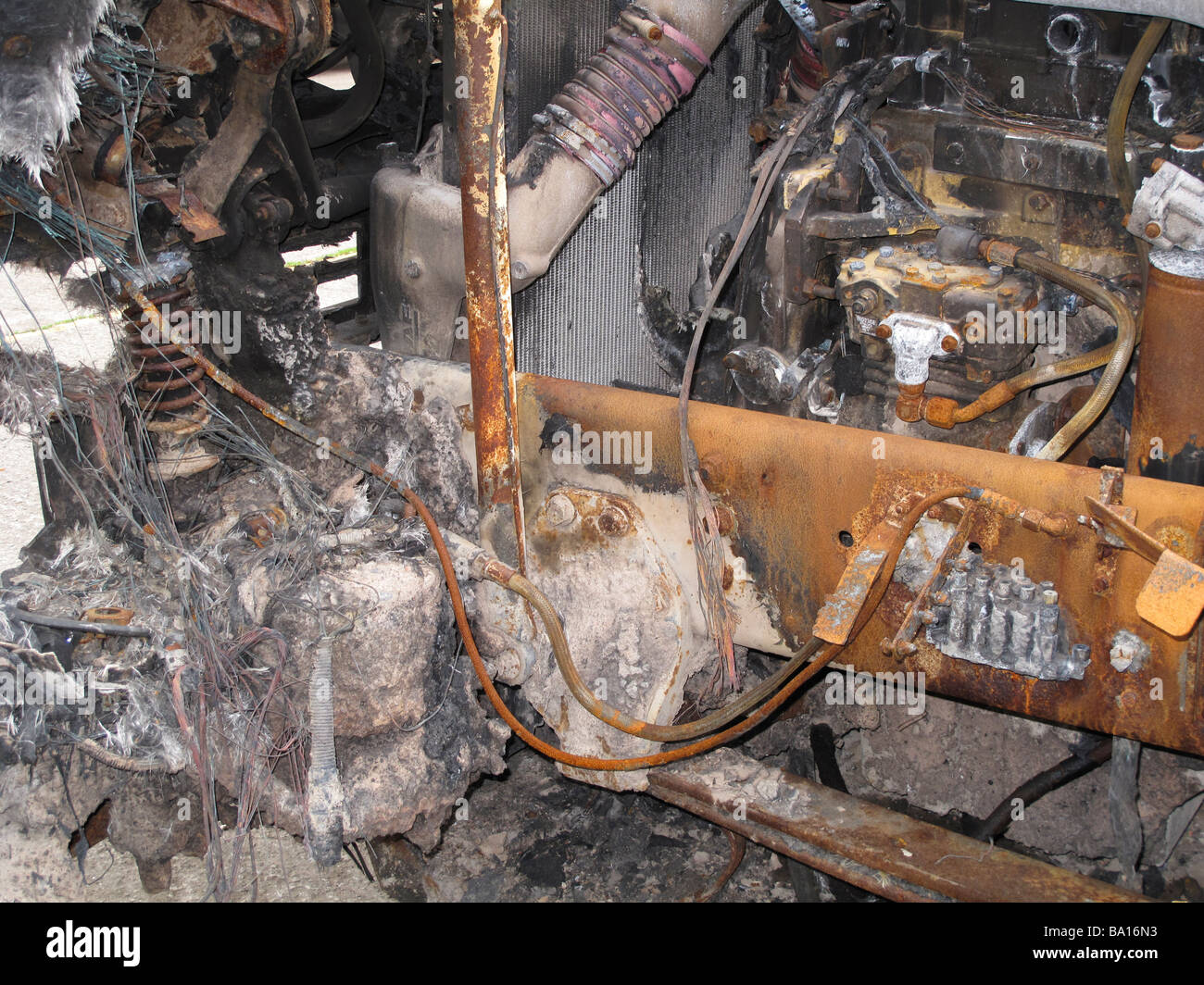 Burned out truck hi-res stock photography and images - Alamy