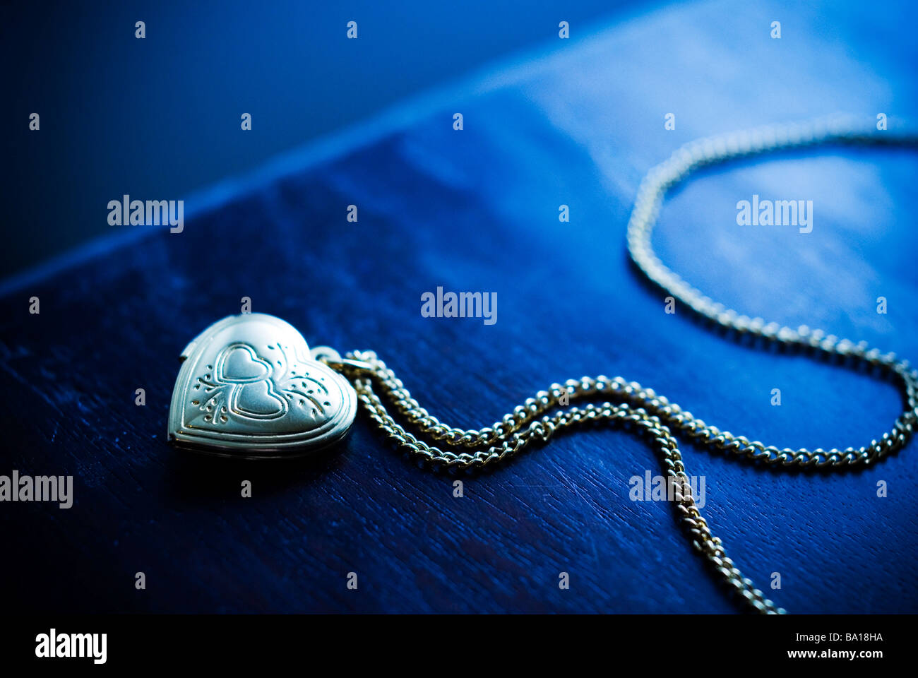 Gold locket hi-res stock photography and images - Alamy