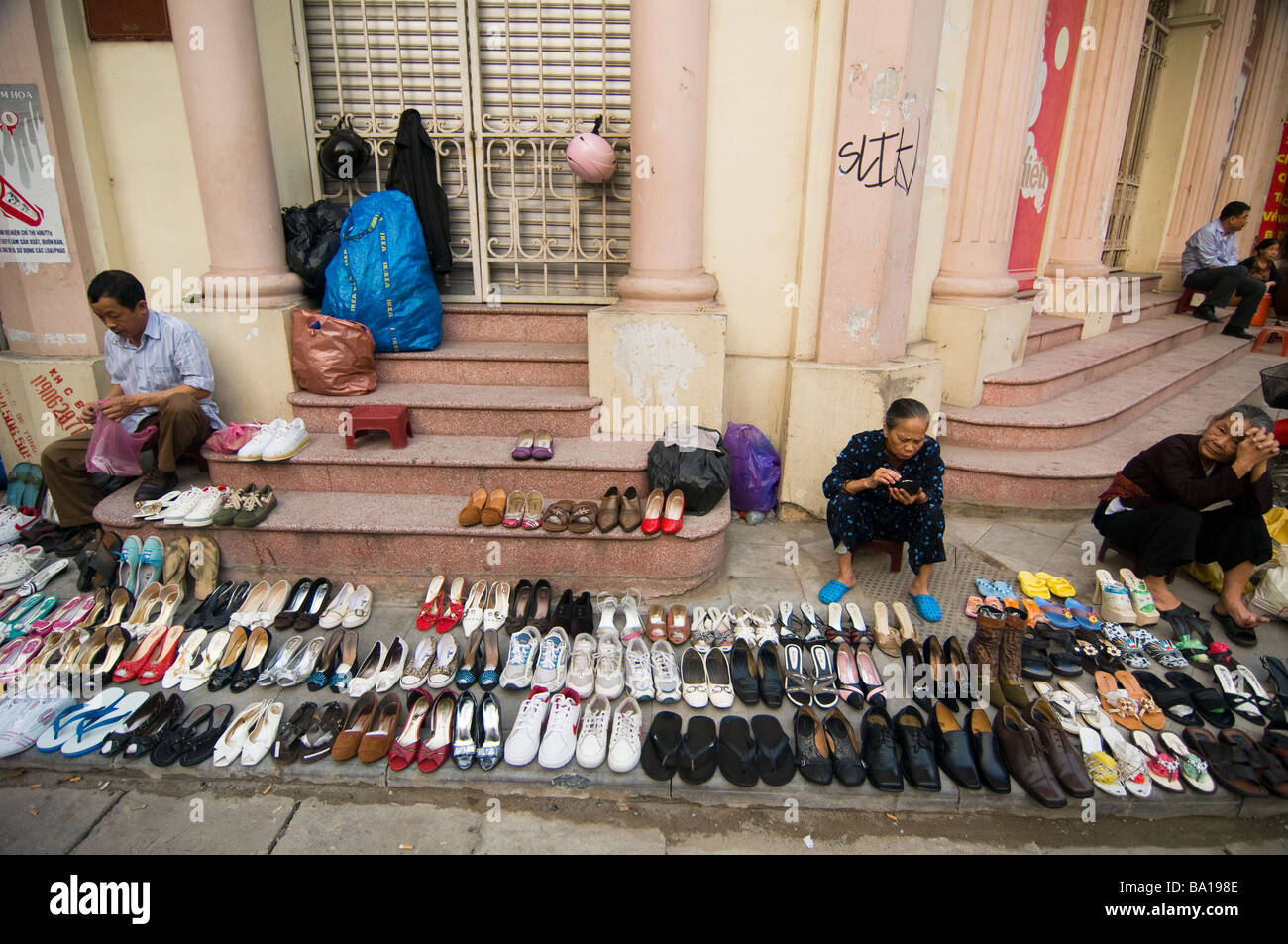Vietnam shoe hi-res stock photography and images - Alamy