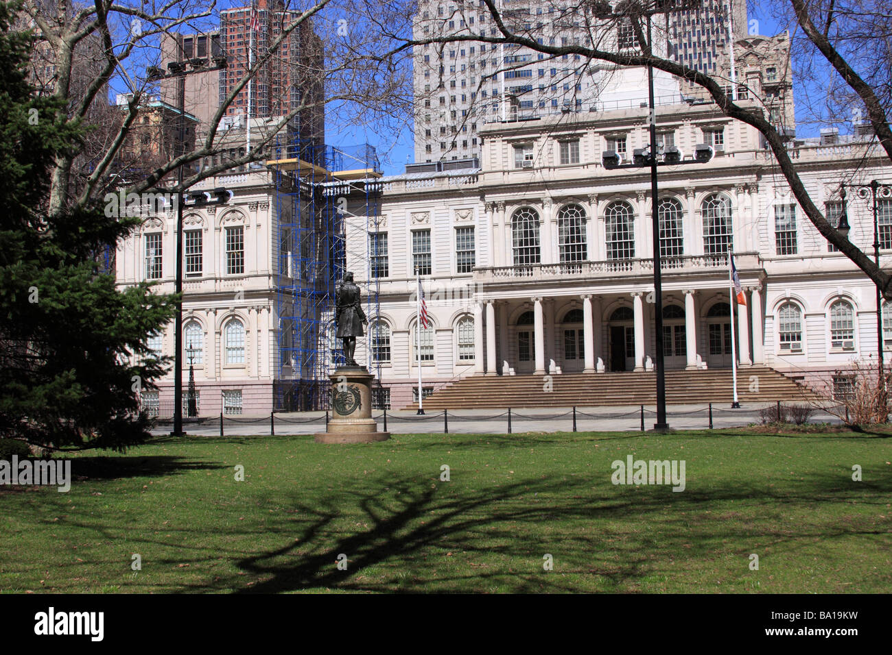 New york city hall hi-res stock photography and images - Alamy