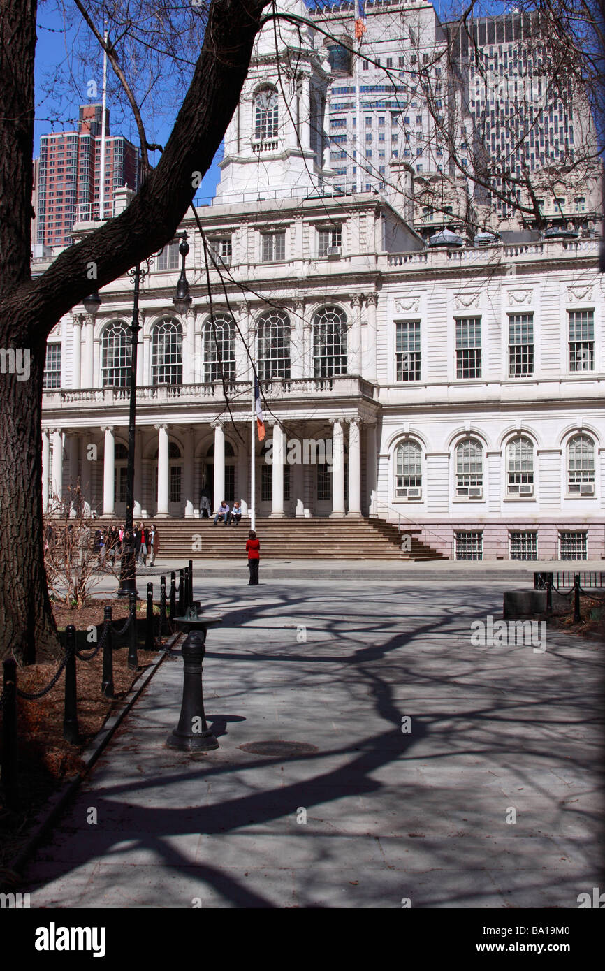 New york city hall hi-res stock photography and images - Alamy