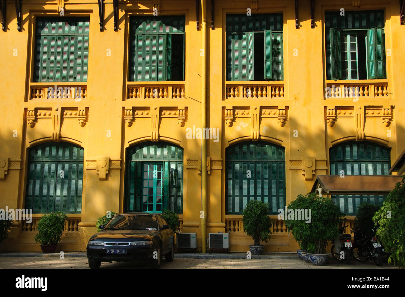 French colonial architecture in vietnam hi-res stock photography and ...