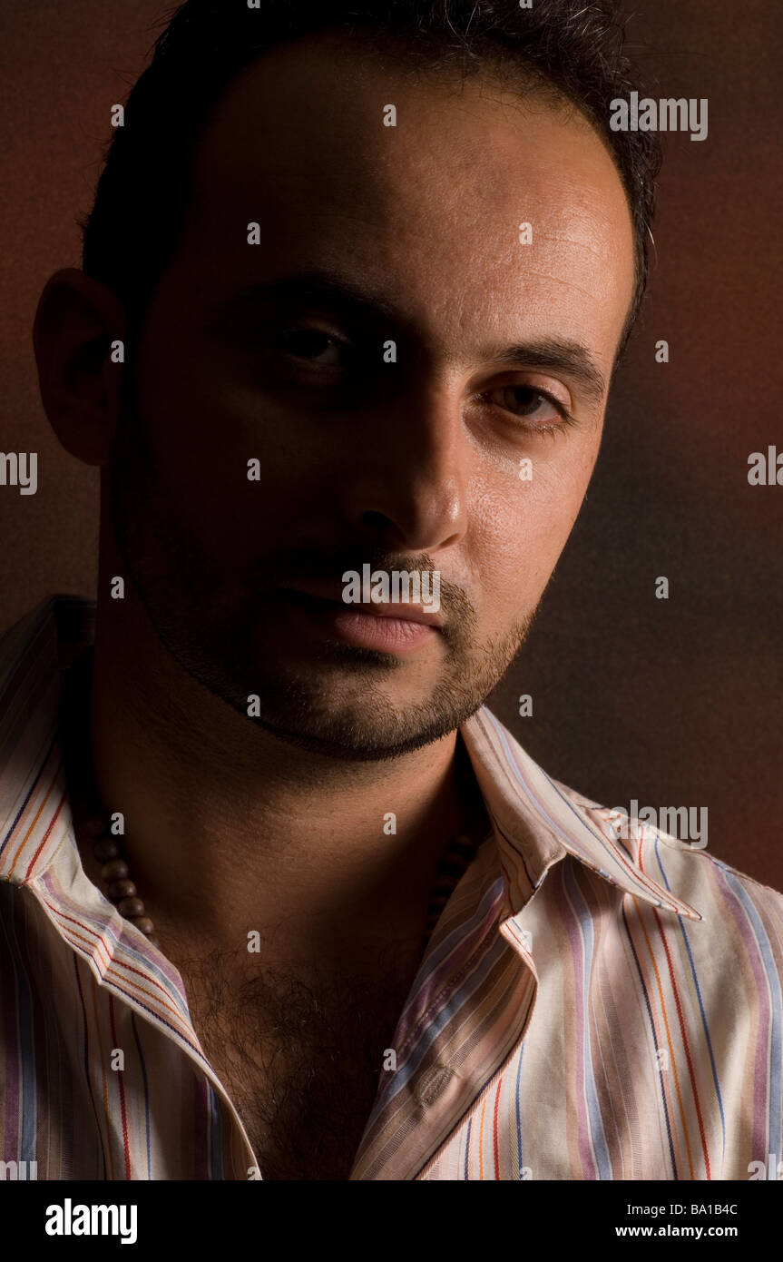 Male front facing portrait hi-res stock photography and images - Alamy
