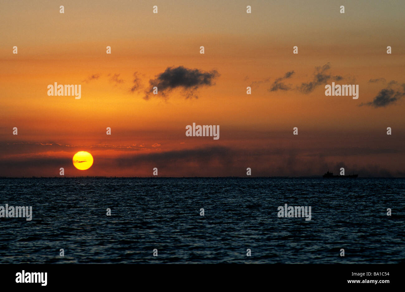 Maputo bay baia de maputo hi-res stock photography and images - Alamy