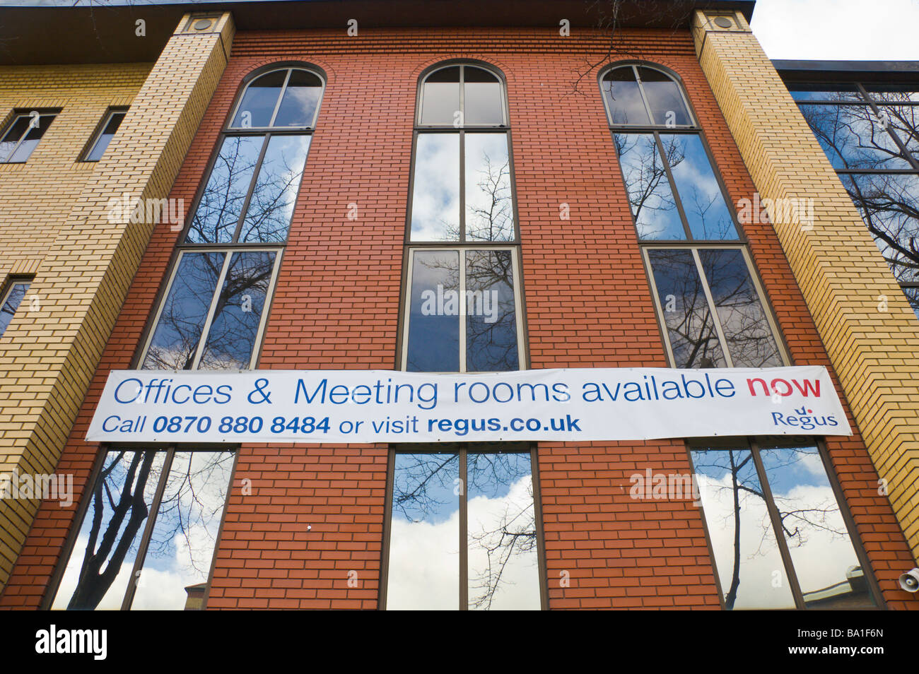 Regus office hi-res stock photography and images - Alamy