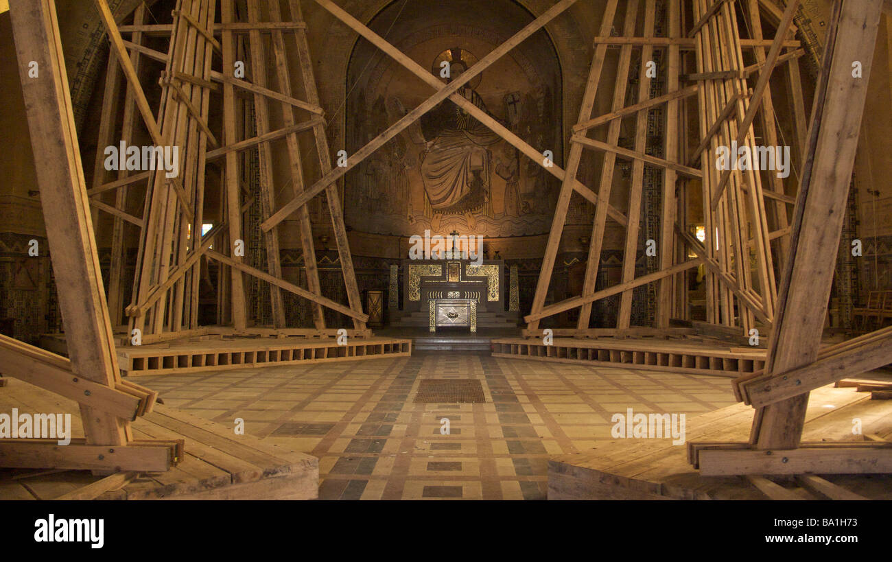 Saint julien domfront hi-res stock photography and images - Alamy