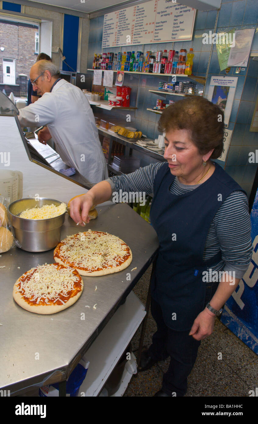 Maria Carpanini making pizza in Carpaninis Cardiff Arms Cafe in ...