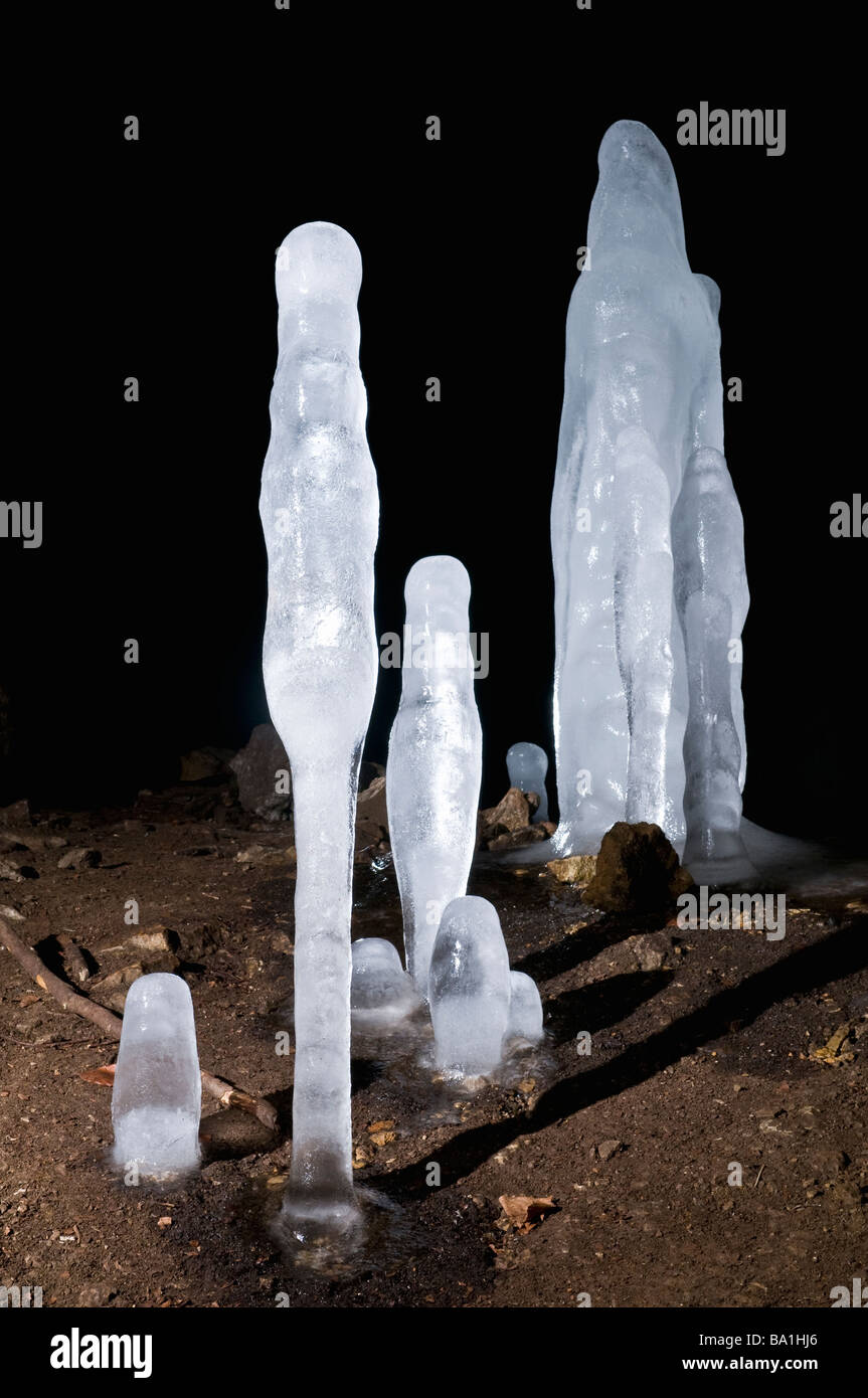 Stalagmites hi-res stock photography and images - Alamy
