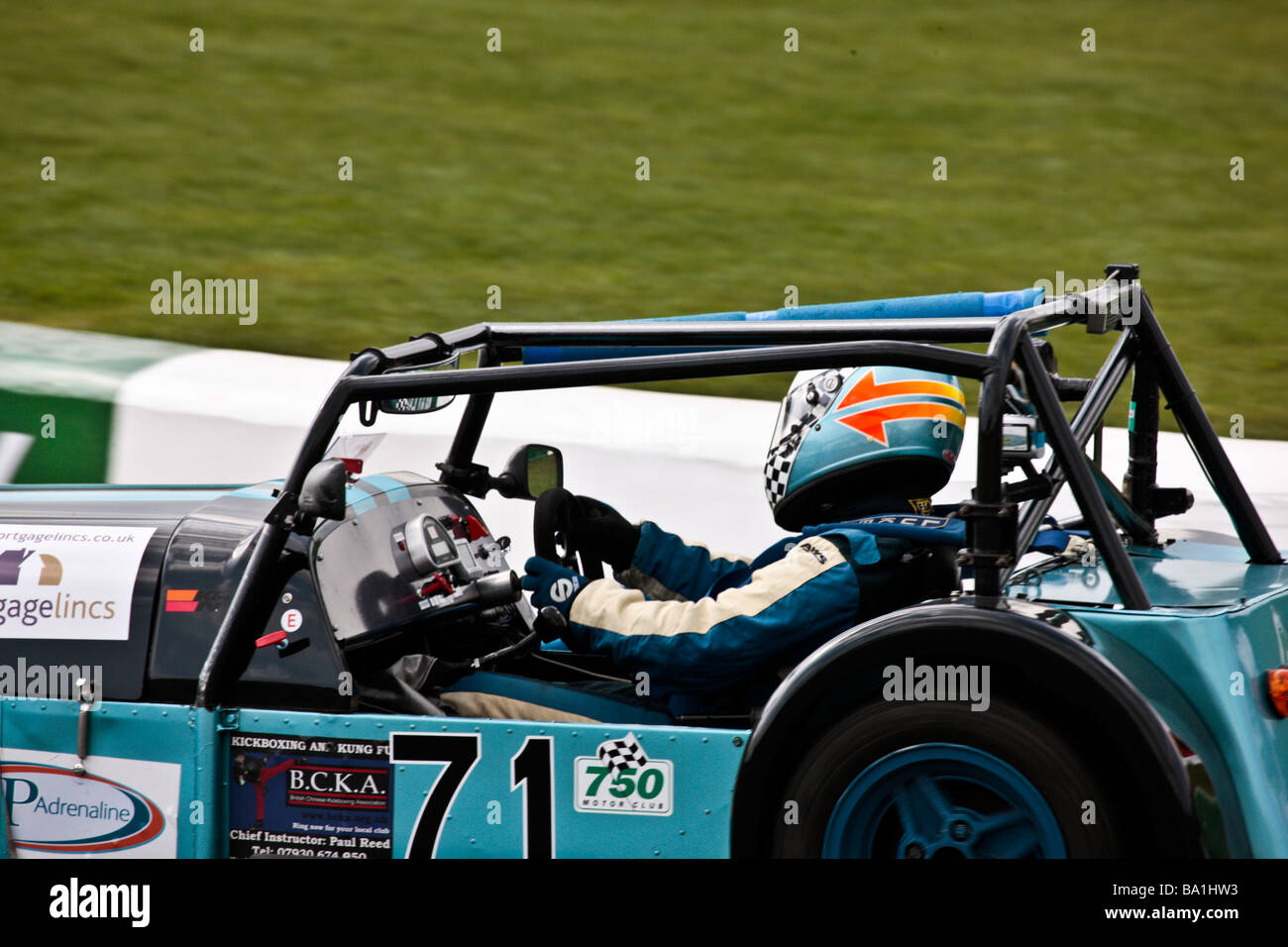 750 Motor club Demon Tweeks Yokohama locost championship race at ...