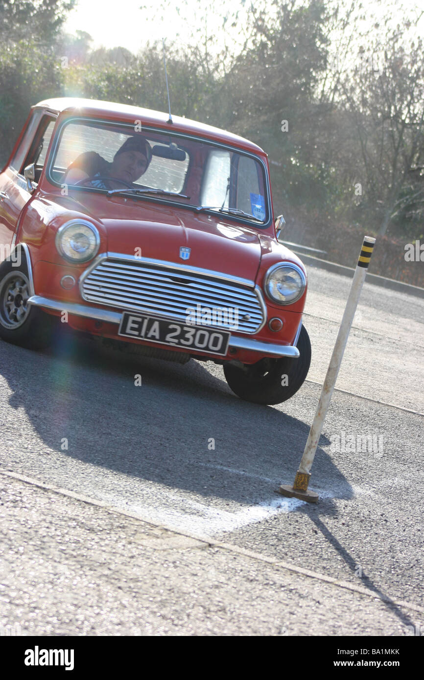 Car cornering at speed hi-res stock photography and images - Alamy