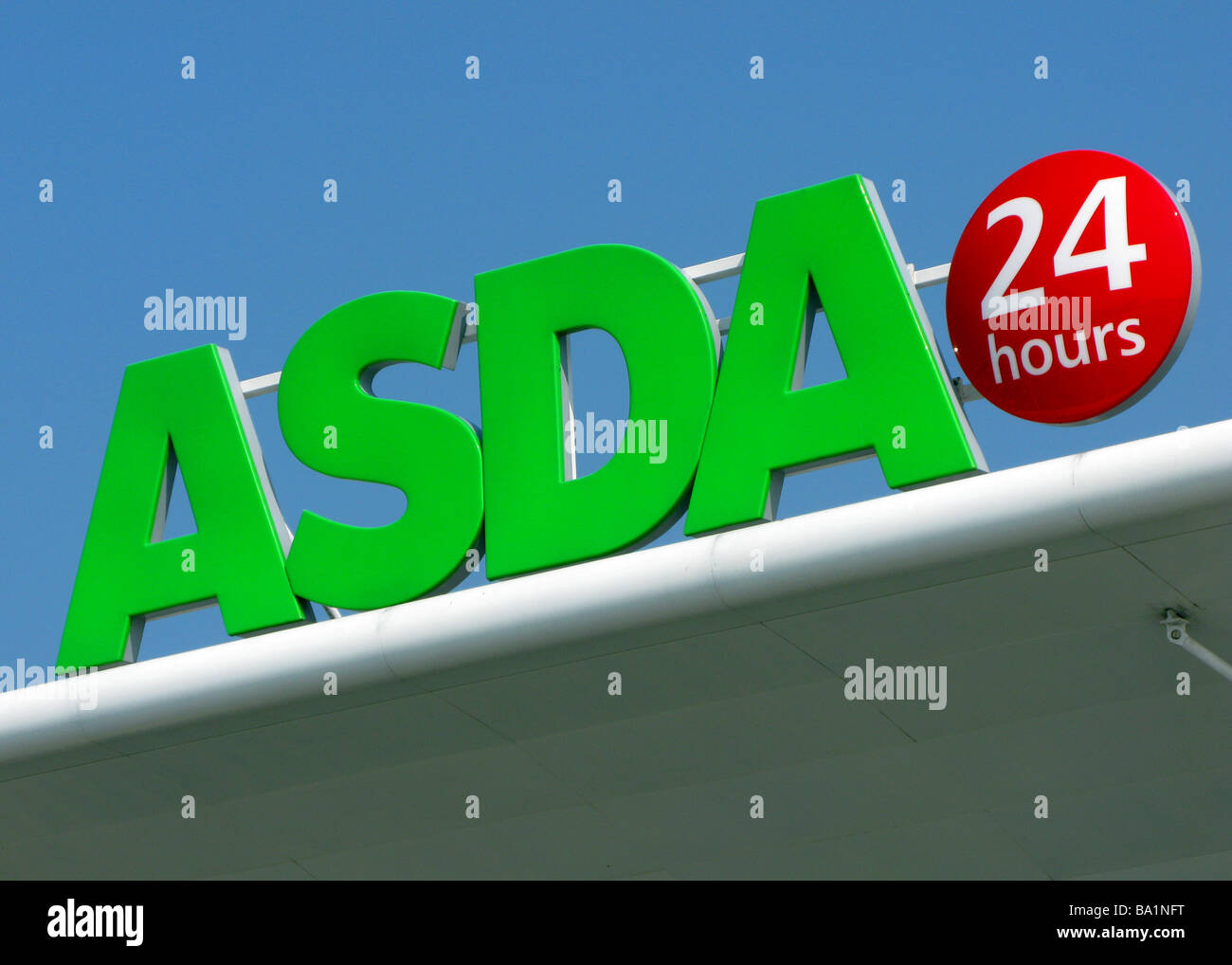 Asda sign hi-res stock photography and images - Alamy