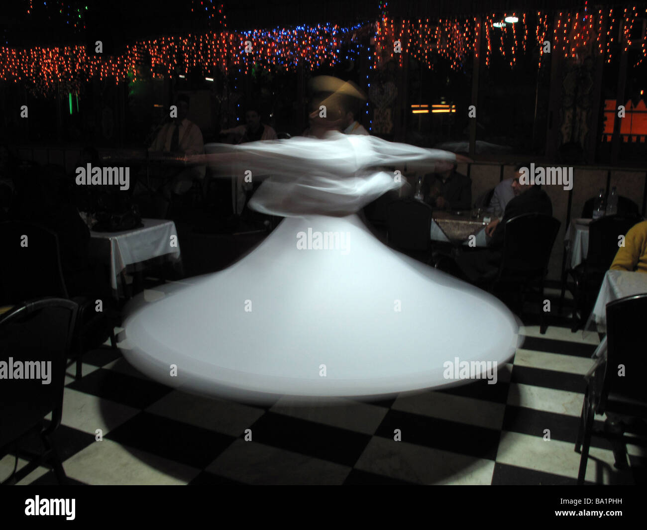 Dervish dance Damascus SYRIA Danza derviche Damasco SIRIA Stock Photo ...