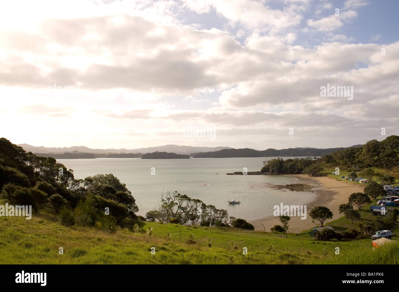camping whangaruru harbor northland new Zealand Stock Photo - Alamy