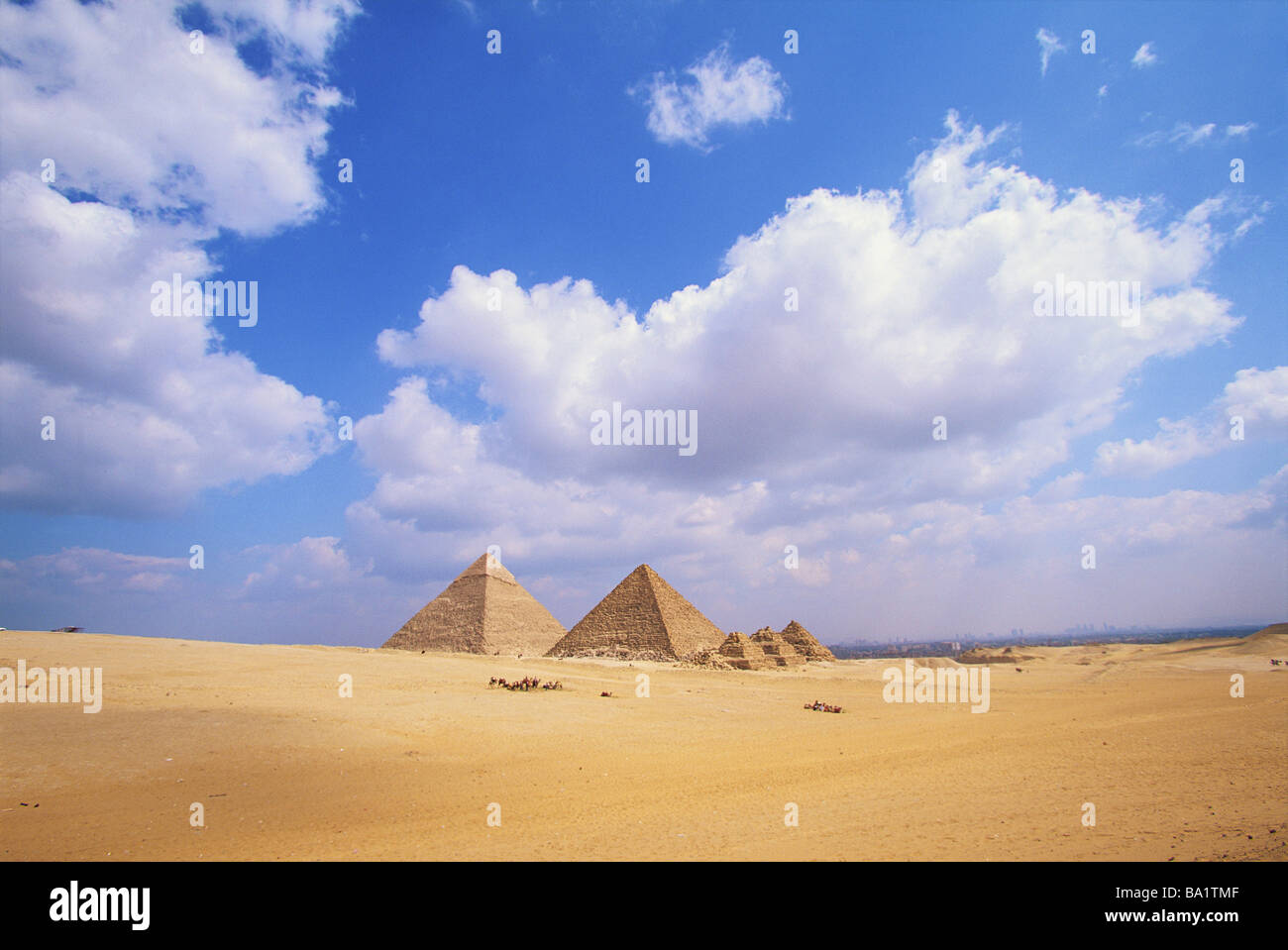 Pyramid of the mo hi-res stock photography and images - Alamy