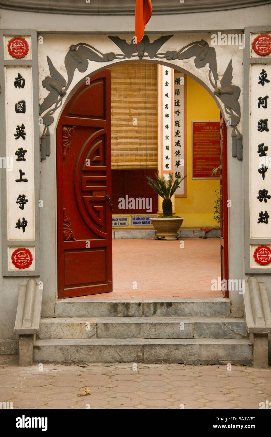 Daoist temple hi-res stock photography and images - Alamy