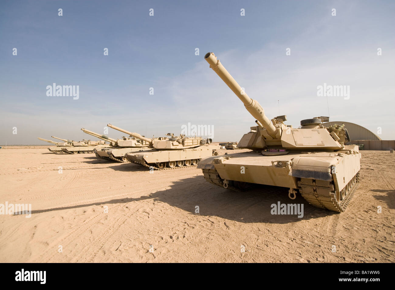 M1 abrams tank hi-res stock photography and images - Alamy