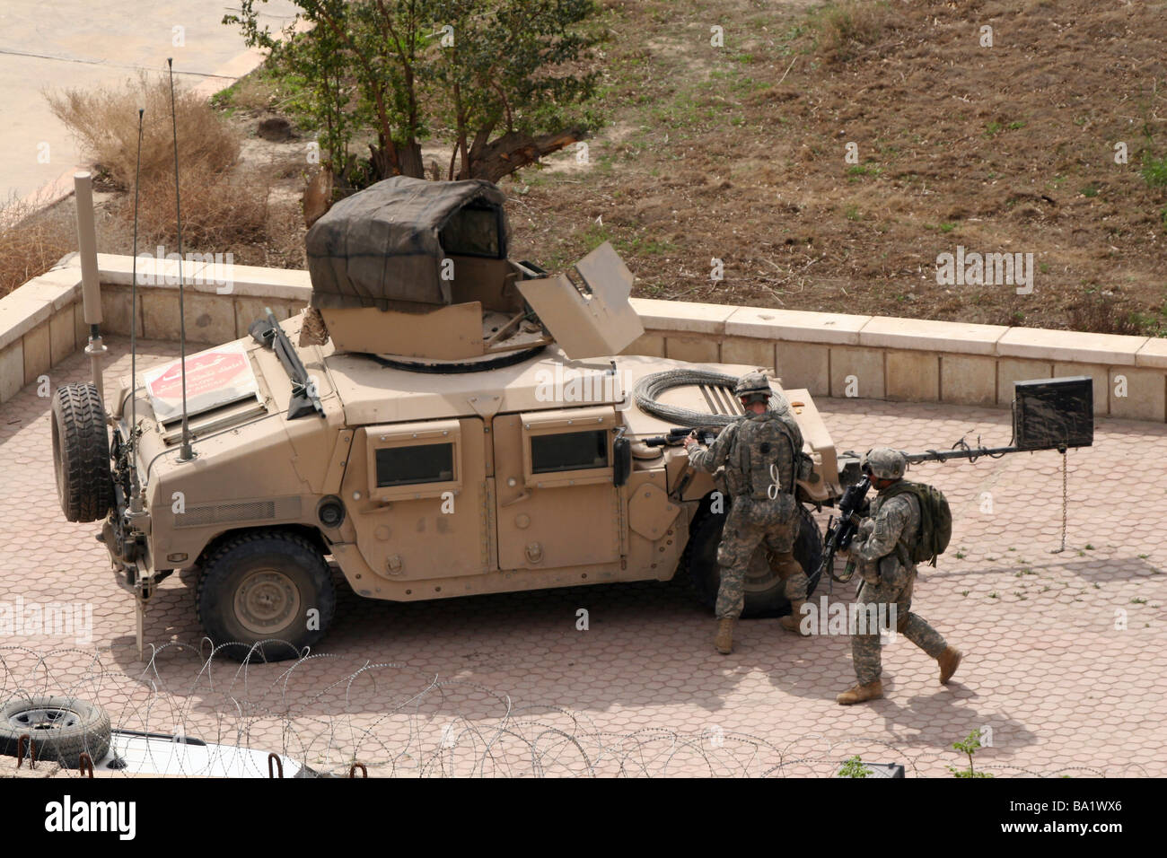 Two soldiers relaxing two soldiers relaxing hi-res stock photography ...