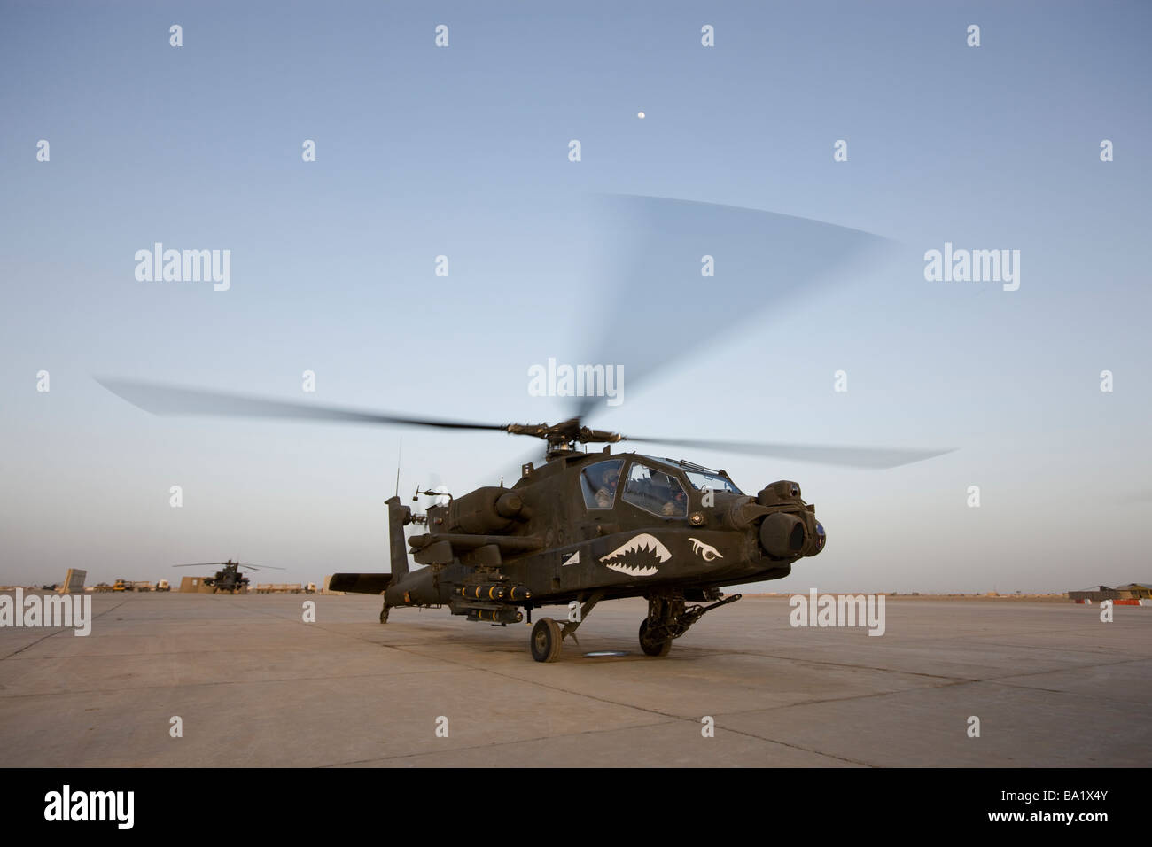 An ah 64 apache armament hi-res stock photography and images - Alamy