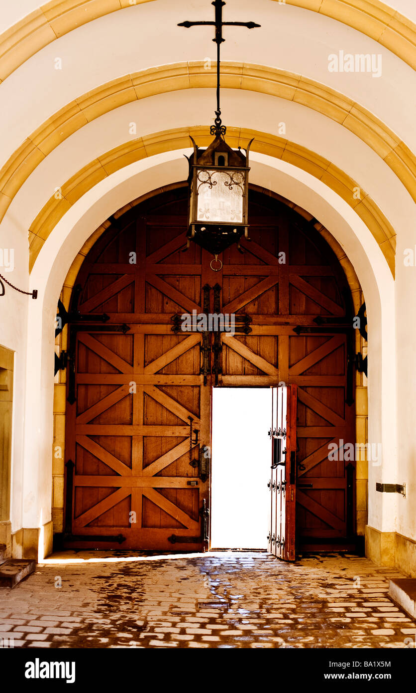 castle gate to Castle Neuschwanstein Stock Photo - Alamy
