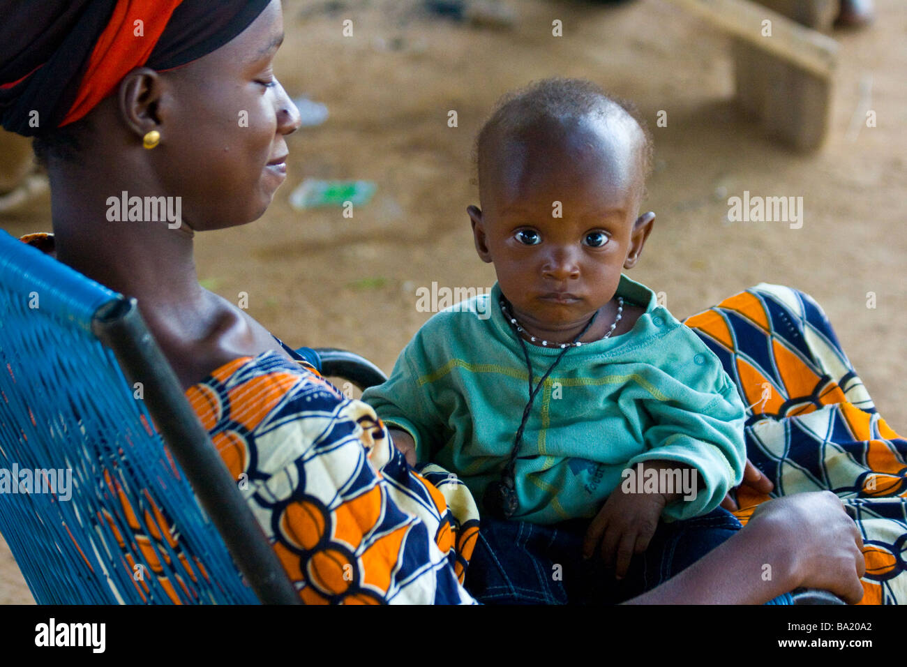 Mother and Baby in Segou Mali West Africa Stock Photo - Alamy