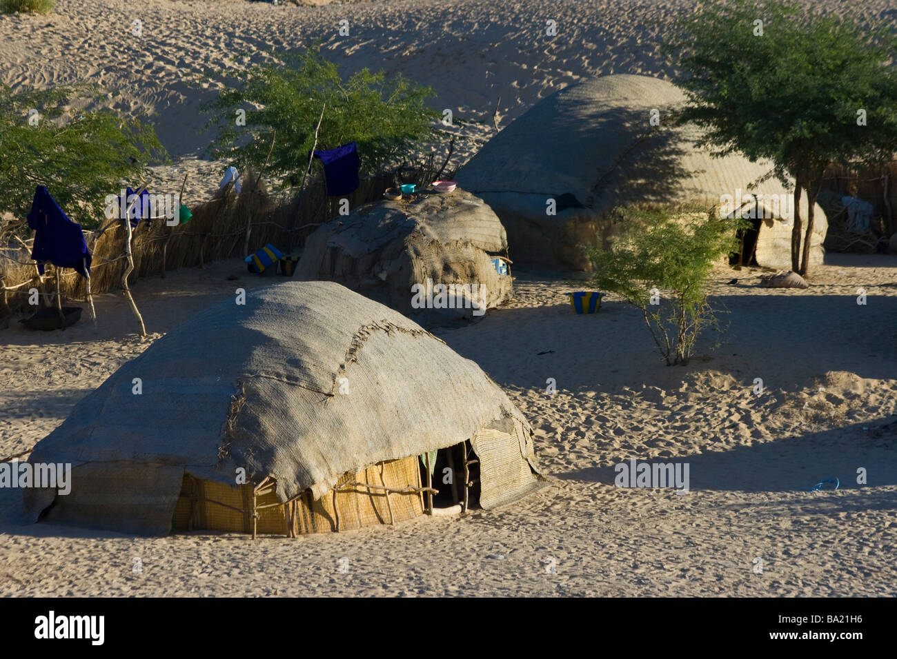 Tuareg tent hi-res stock photography and images - Alamy