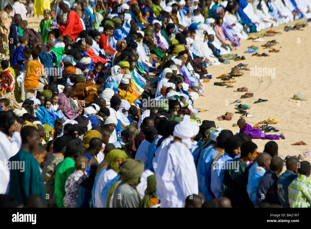 Tuareg Muslim Prayer in the Desert during Tabaski in Timbuktu Mali ...