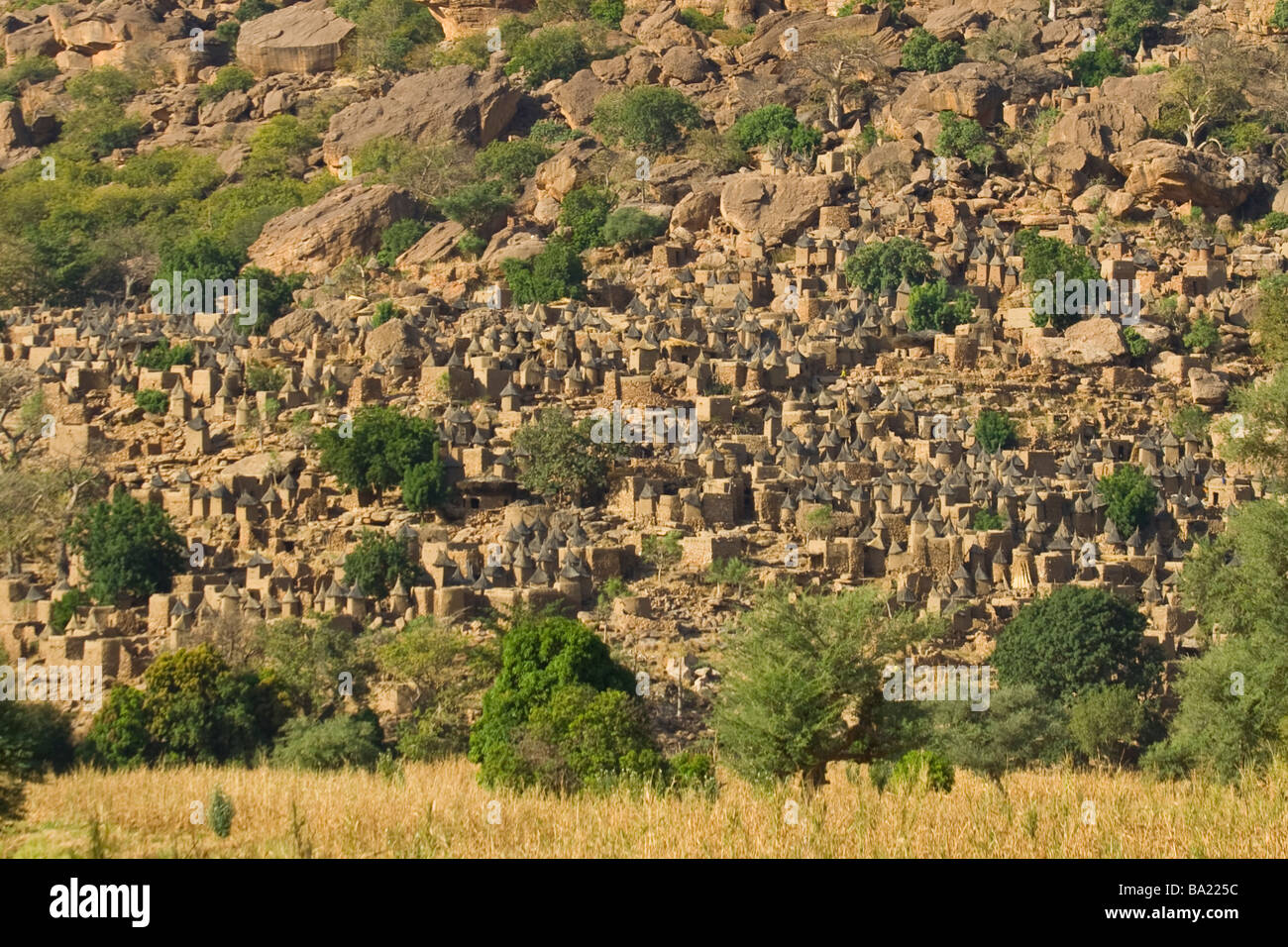 Dogon architecture hi-res stock photography and images - Alamy