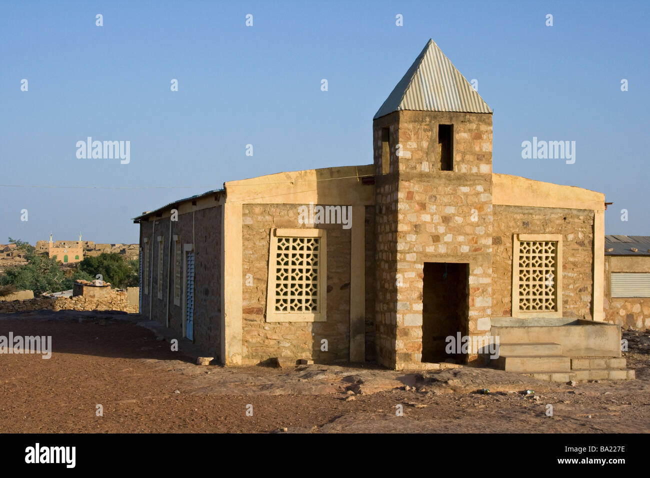 Mosque behind Christian Church in Sanga in Pays Dogon in Mali Stock ...
