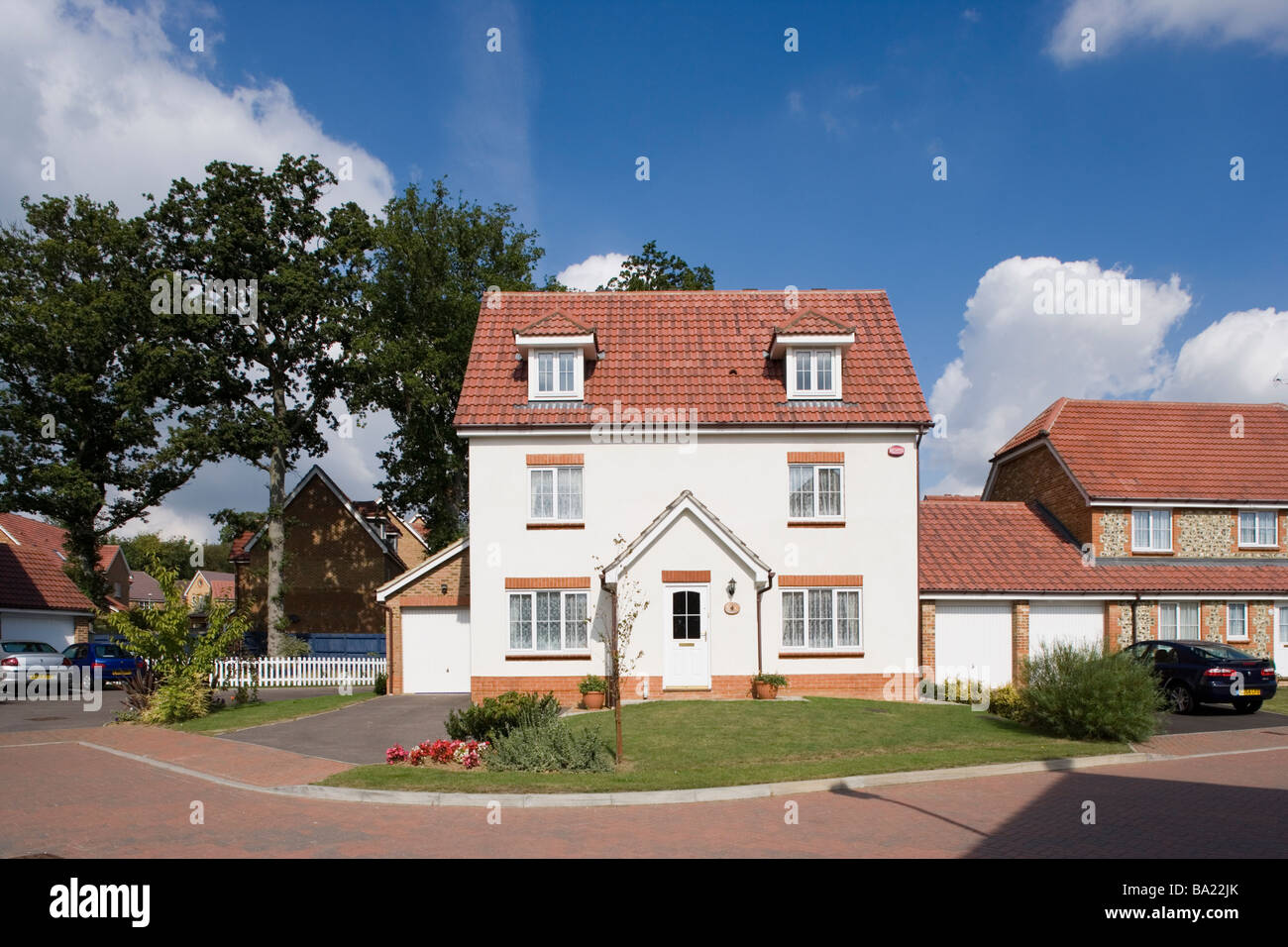 House england suburban hi-res stock photography and images - Alamy
