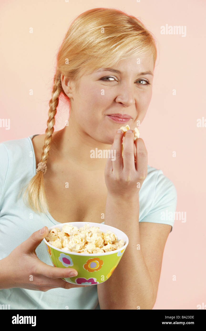 Puffmais hi-res stock photography and images - Alamy