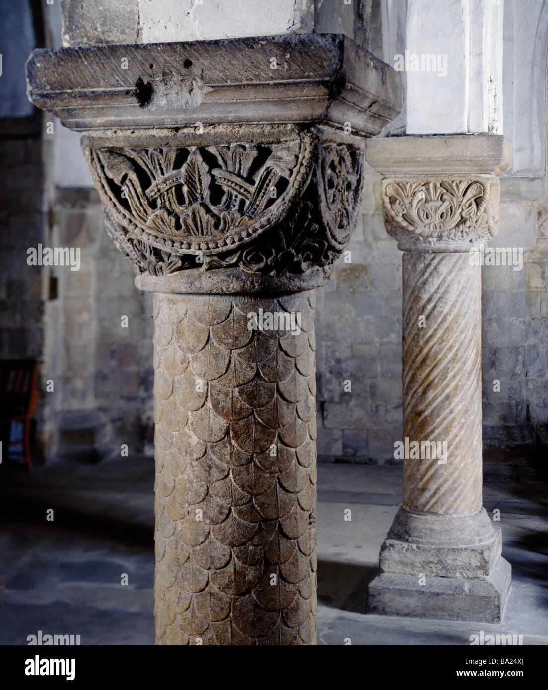 Norman Capitals in Canterbury Cathedral Crypt Stock Photo - Alamy