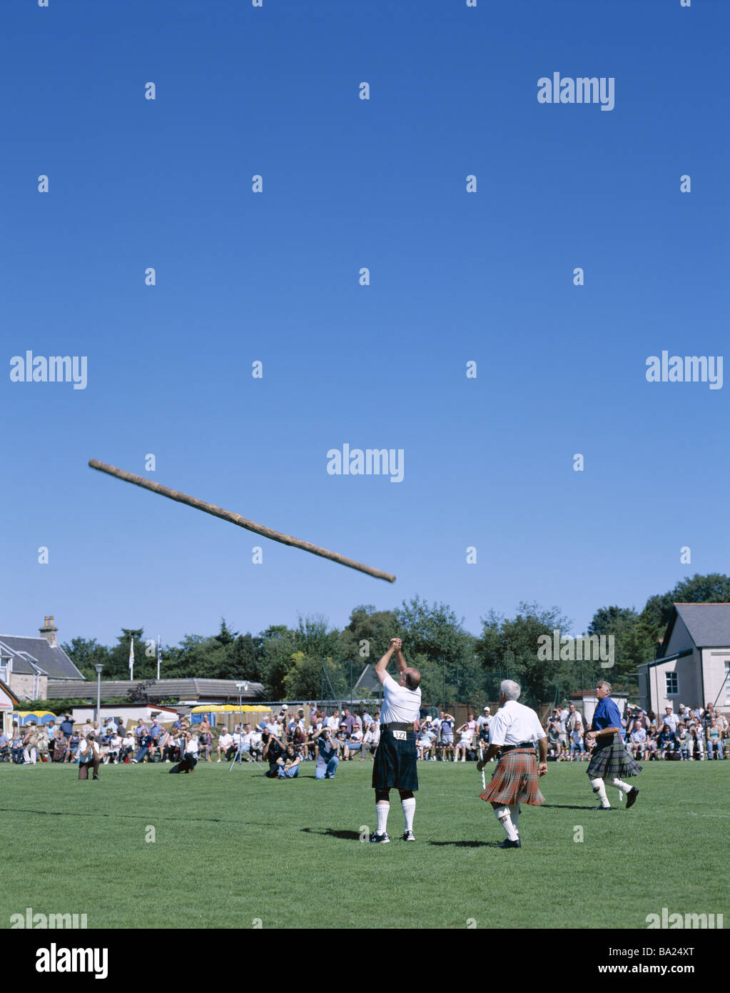 Log throws hi-res stock photography and images - Alamy