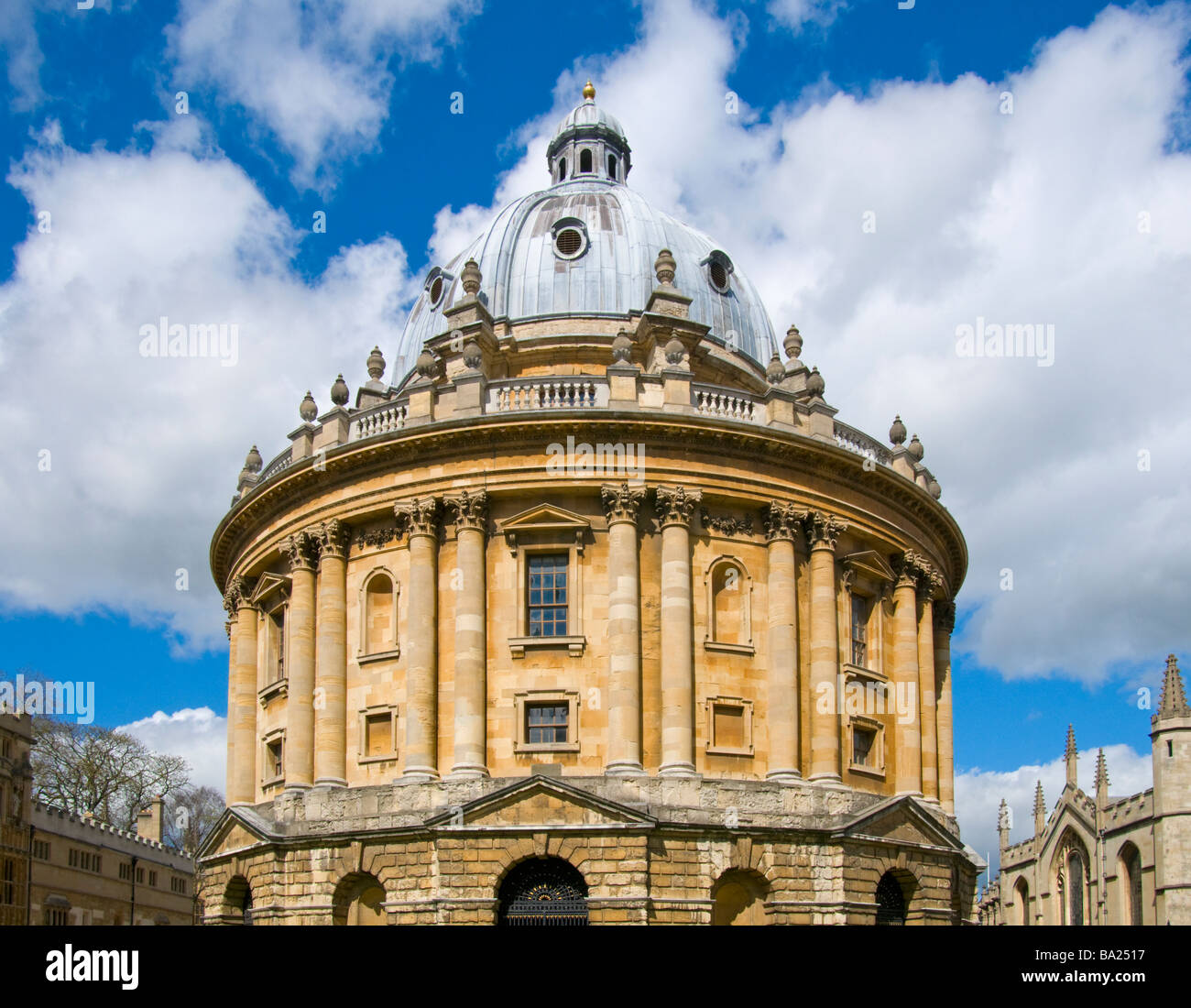 Radcliffe square oxford uk hi-res stock photography and images - Alamy