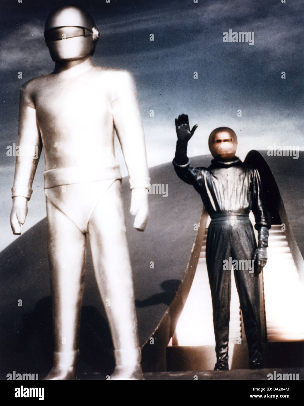The Day The Earth Stood Still 1951 Robot
