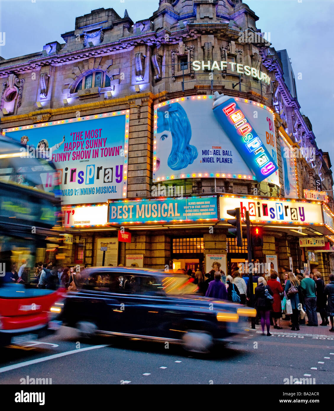 Hairspray musical hi-res stock photography and images - Alamy