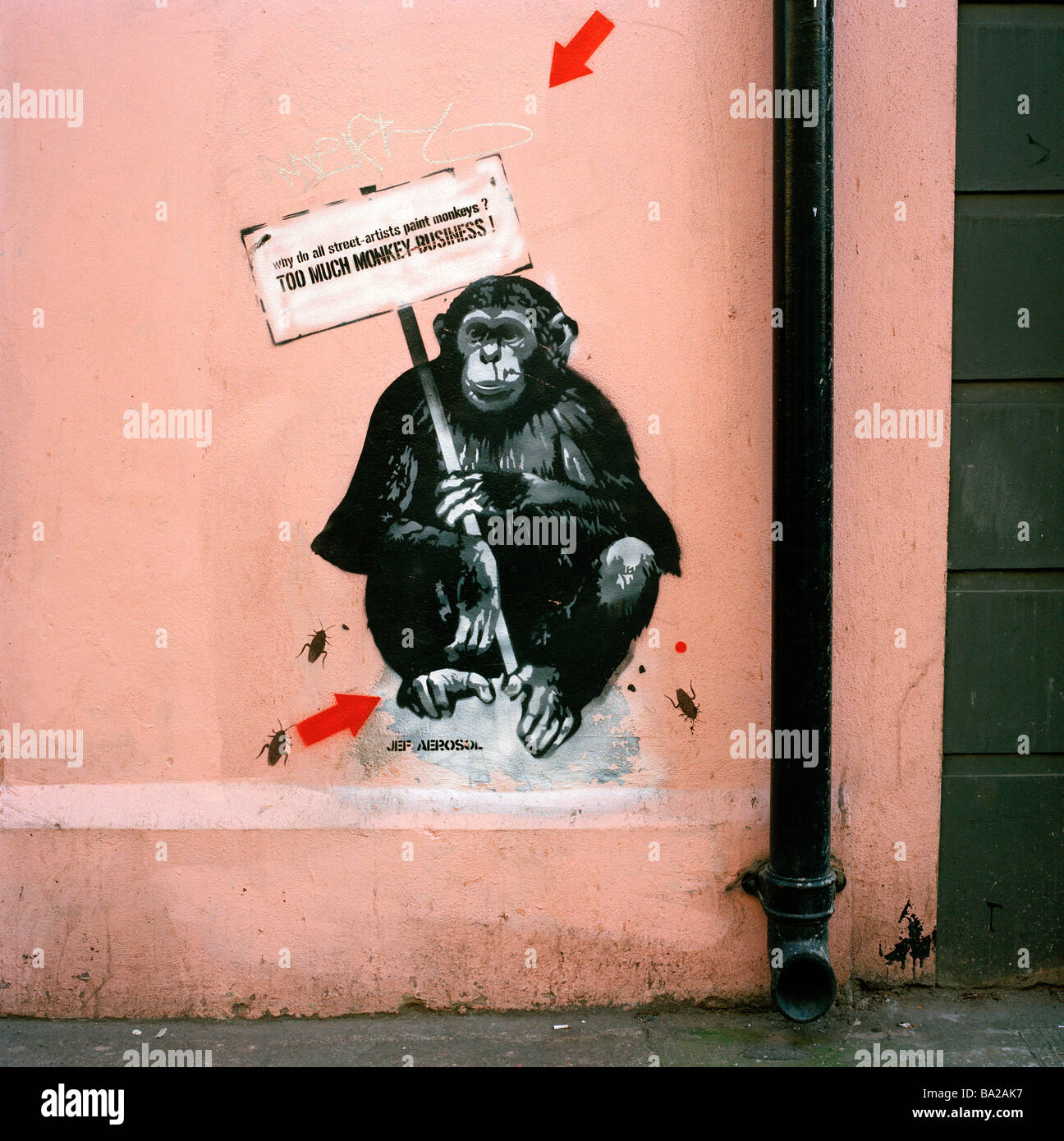 Ape graffiti hi-res stock photography and images - Alamy