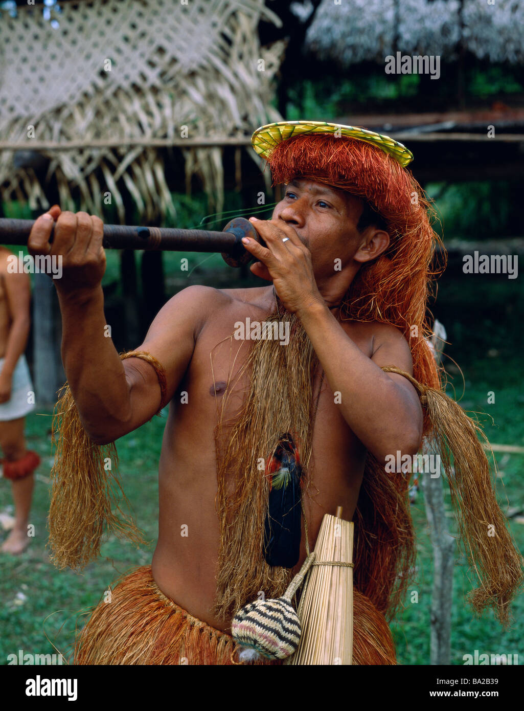 Amazon native americans hi-res stock photography and images - Alamy