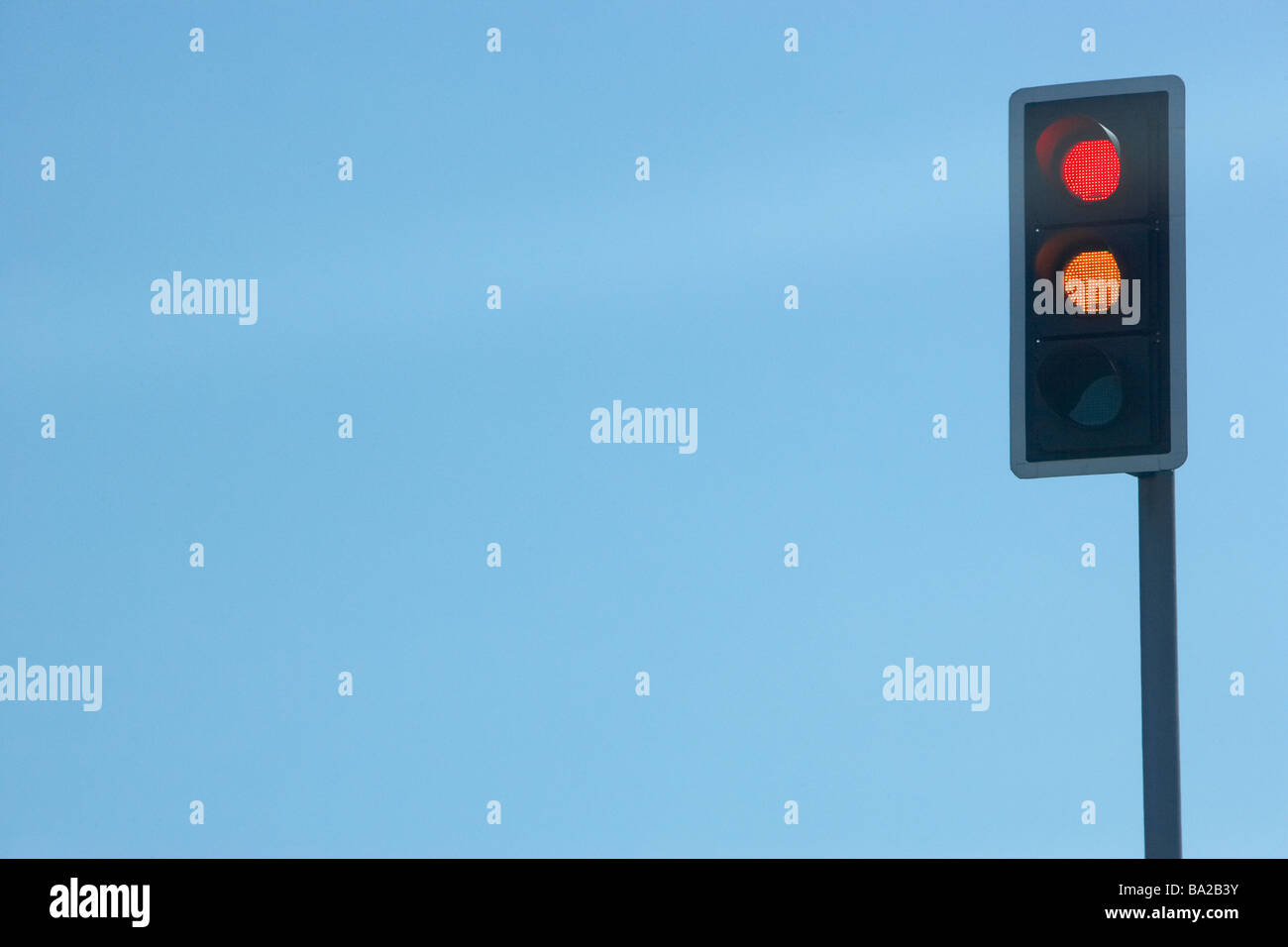 Warning signal hi-res stock photography and images - Alamy