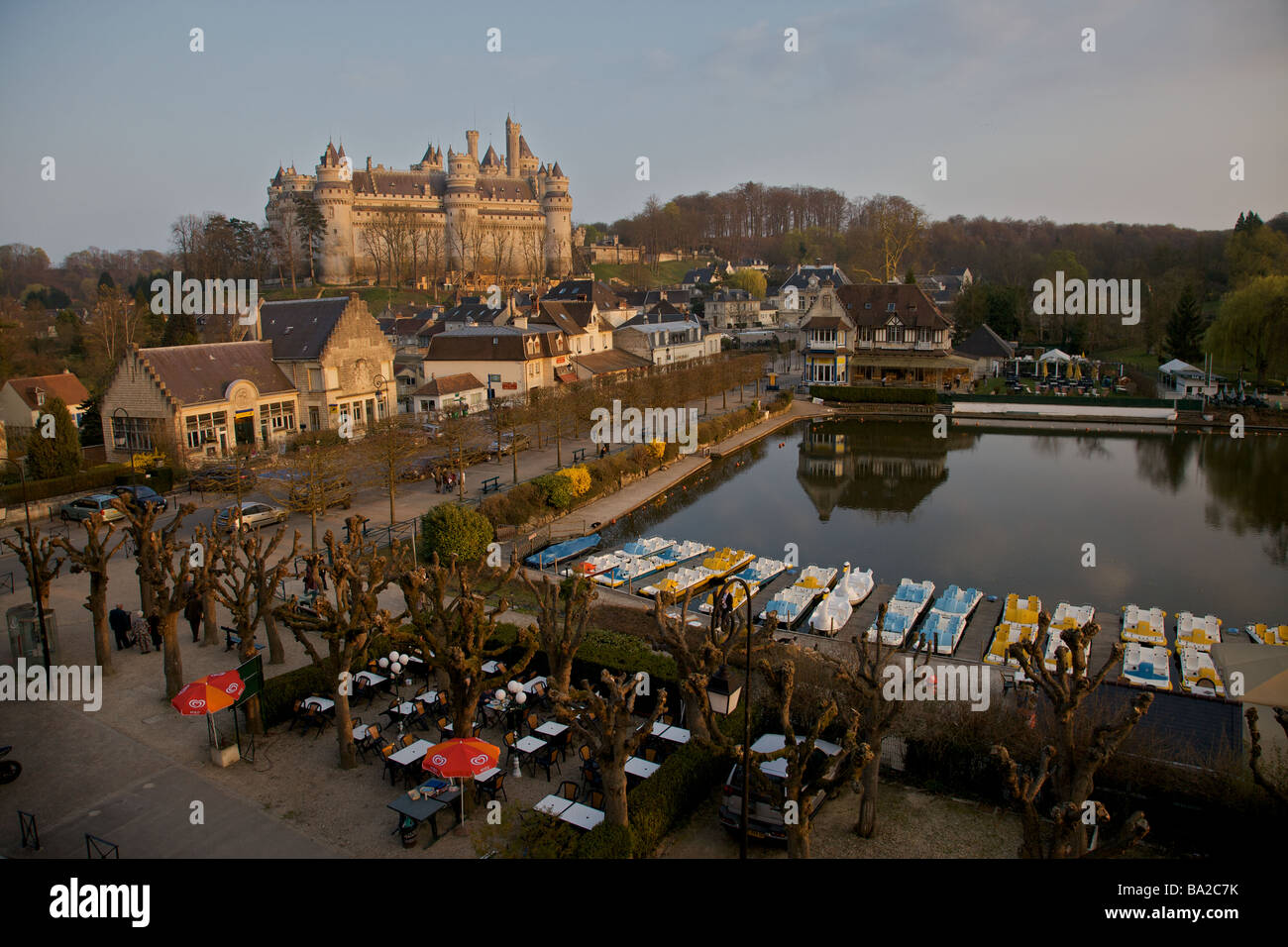 Camelot castle hi-res stock photography and images - Alamy